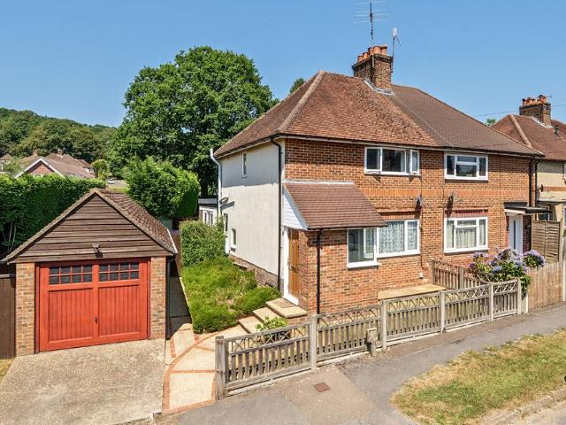 2 bedroom house for sale