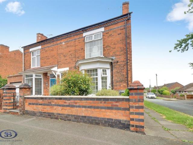 2 bedroom house for sale