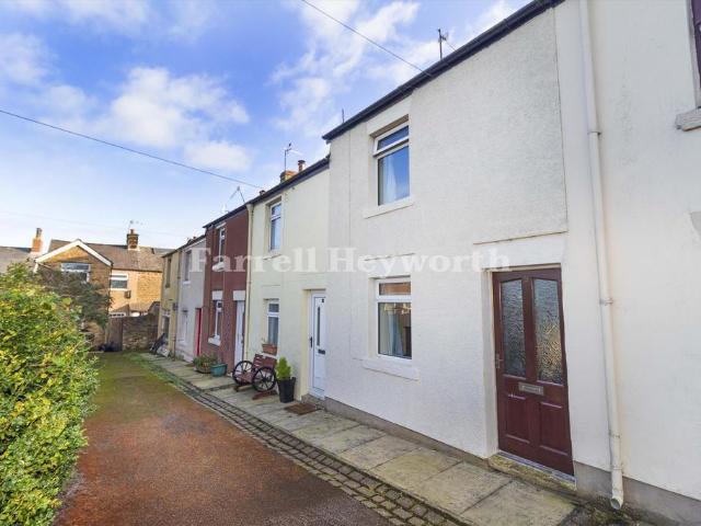 2 bedroom house for sale