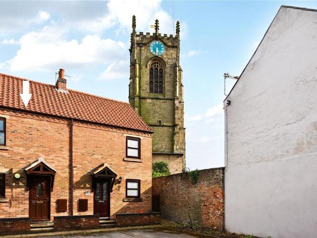 2 bedroom house for sale