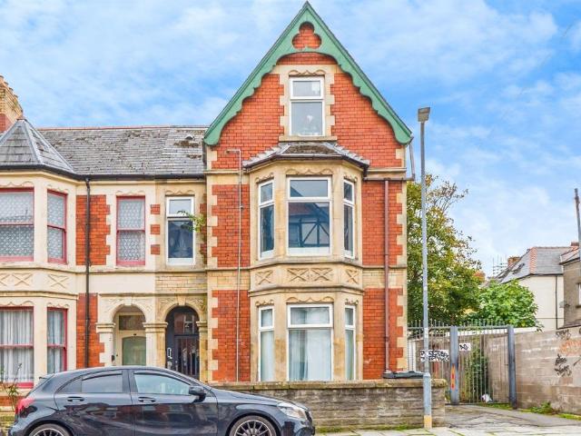 2 bedroom house for sale