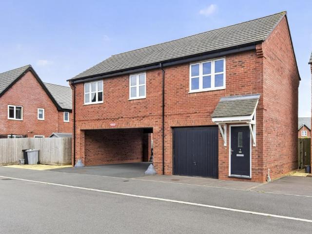 2 bedroom house for sale