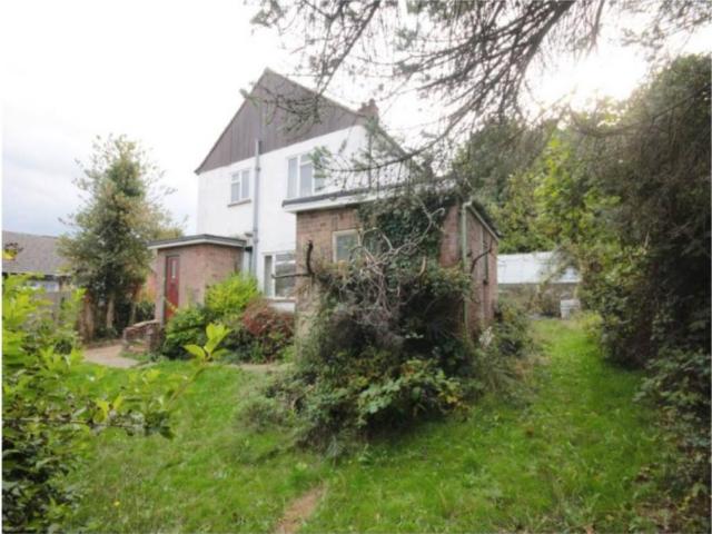 2 bedroom house for sale