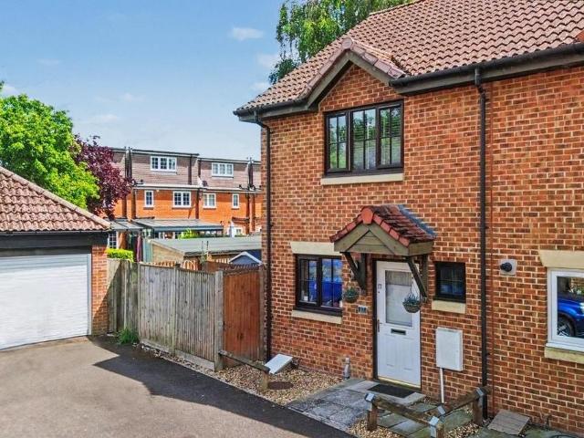 2 bedroom house for sale