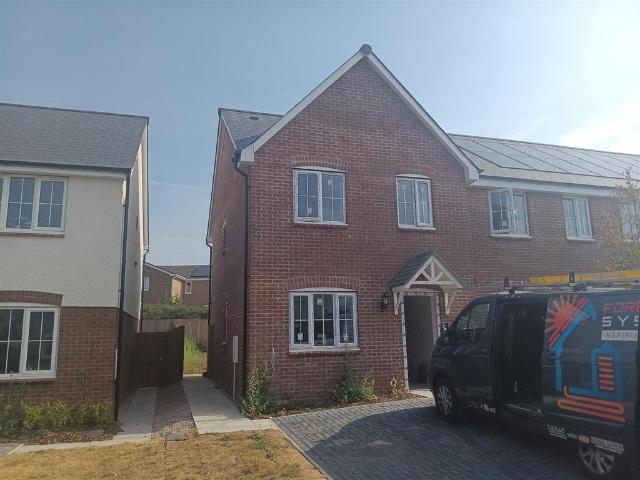 2 bedroom house for sale