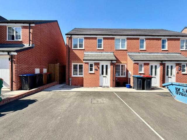 2 bedroom house for sale