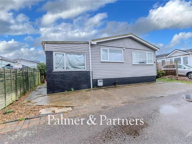 2 bedroom house for sale
