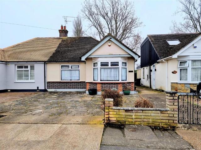 2 bedroom house for sale