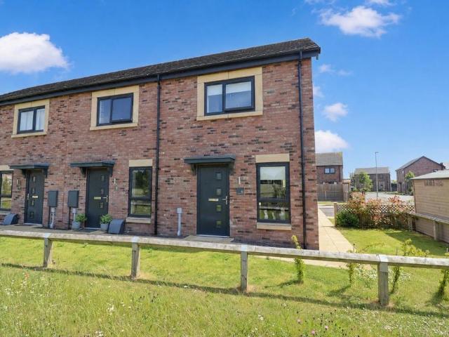 2 bedroom house for sale