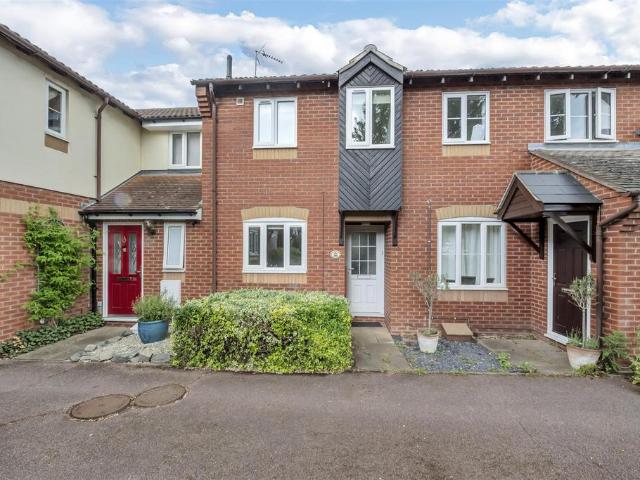 2 bedroom house for sale