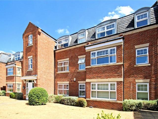 2 bedroom house for sale
