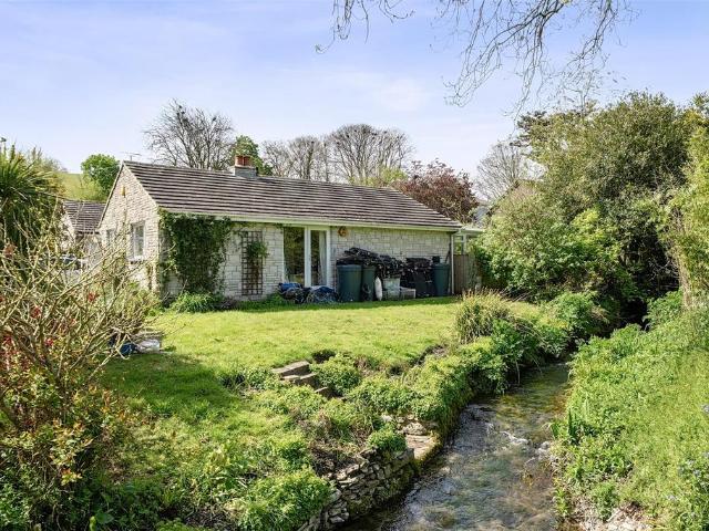 2 bedroom house for sale