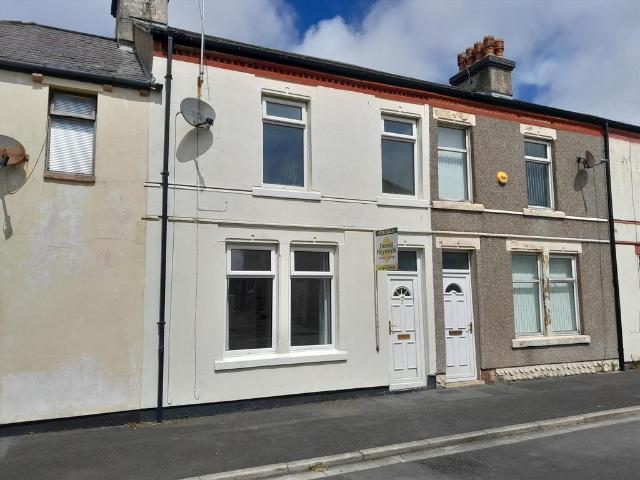 2 bedroom house for sale