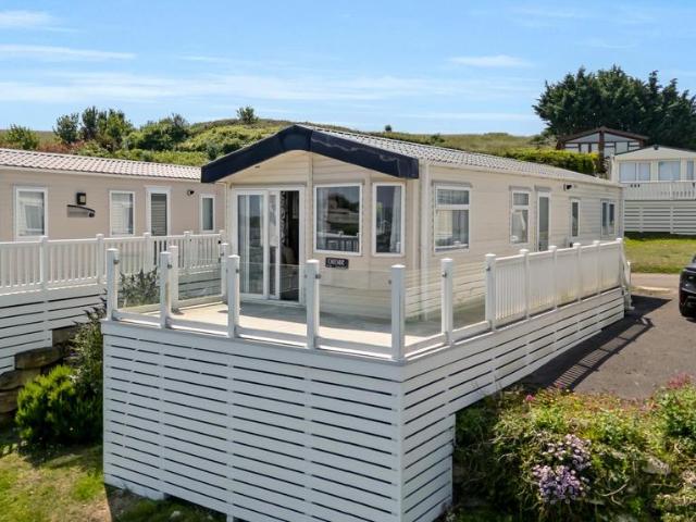 2 bedroom house for sale