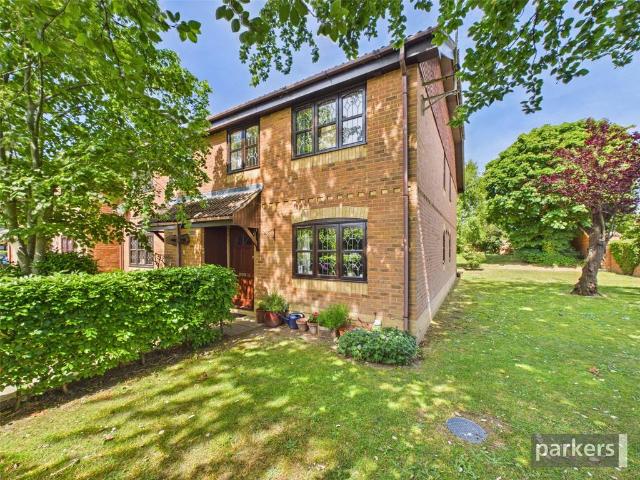 2 bedroom house for sale