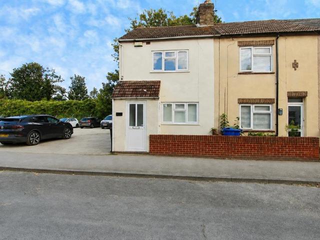 2 bedroom end of terrace house for sale