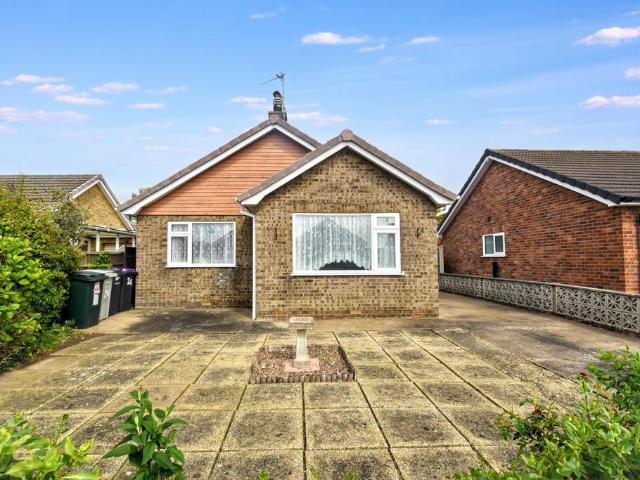 2 bedroom house for sale