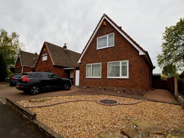 2 bedroom house for sale
