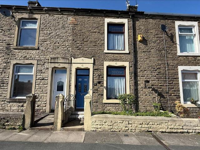 2 bedroom house for sale