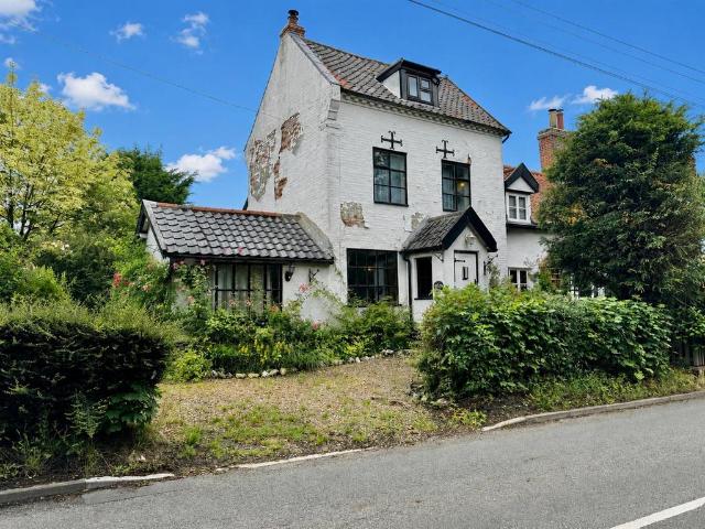 2 bedroom house for sale