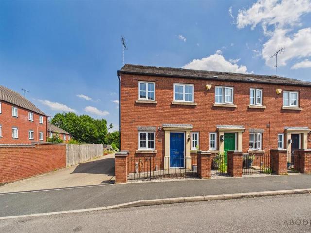2 bedroom house for sale