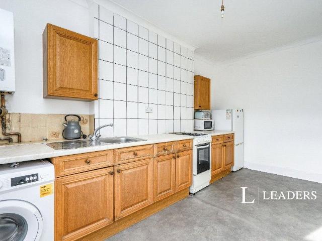 2 bedroom house for sale