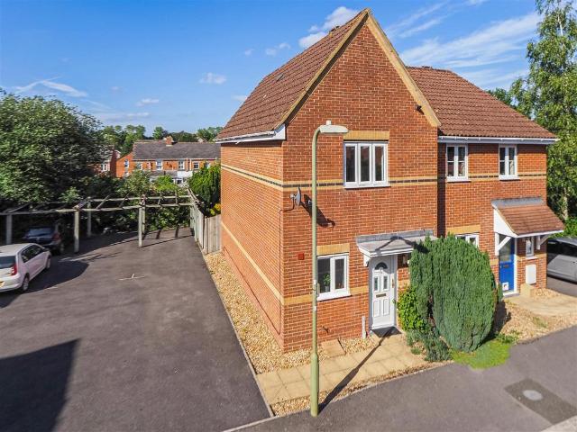 2 bedroom house for sale