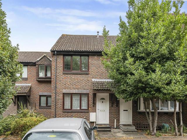 2 bedroom house for sale