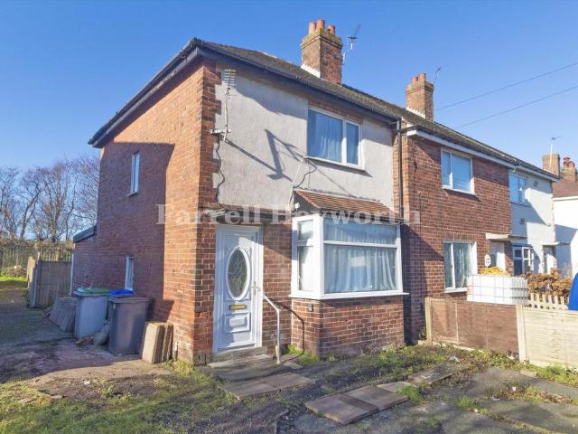 2 bedroom house for sale