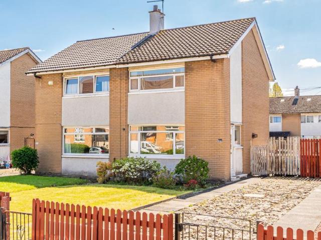 2 bedroom house for sale