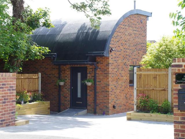2 bedroom house for sale