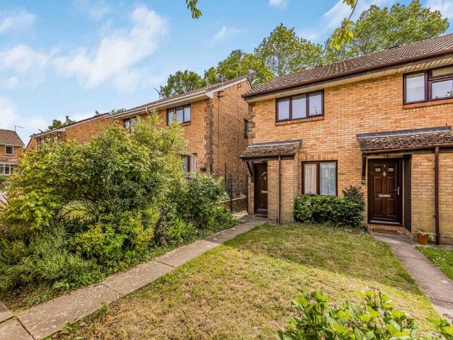 2 bedroom house for sale