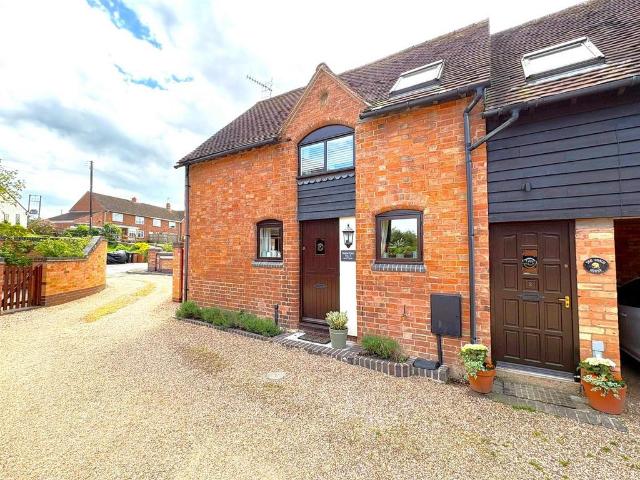 2 bedroom house for sale
