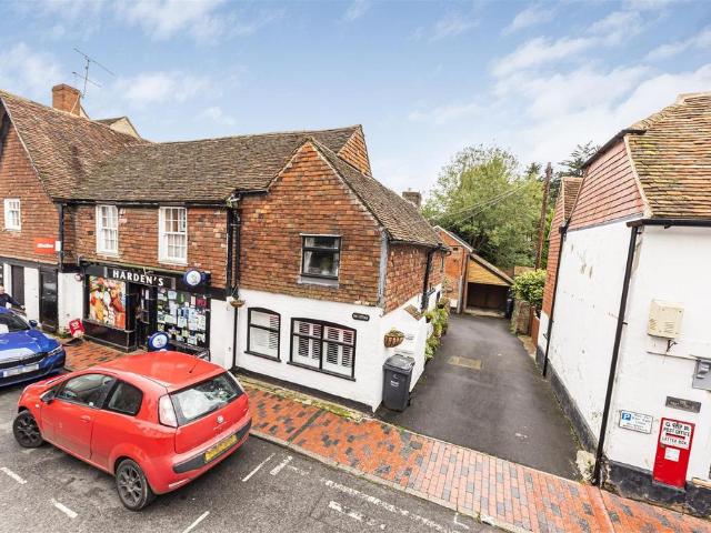2 bedroom house for sale