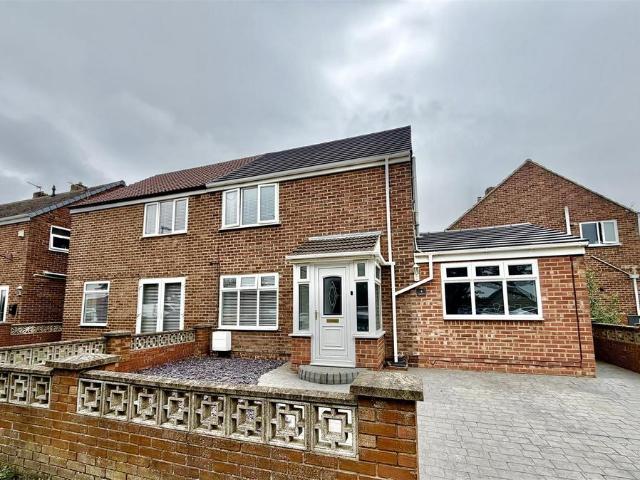 2 bedroom house for sale