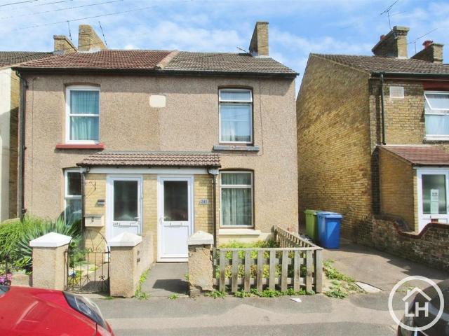 2 bedroom house for sale