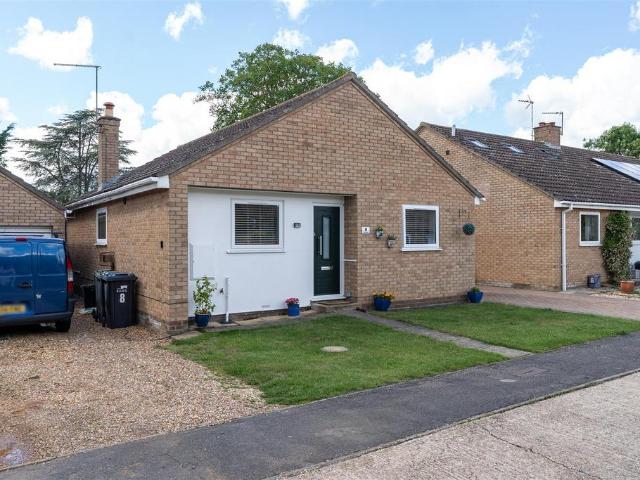 2 bedroom house for sale