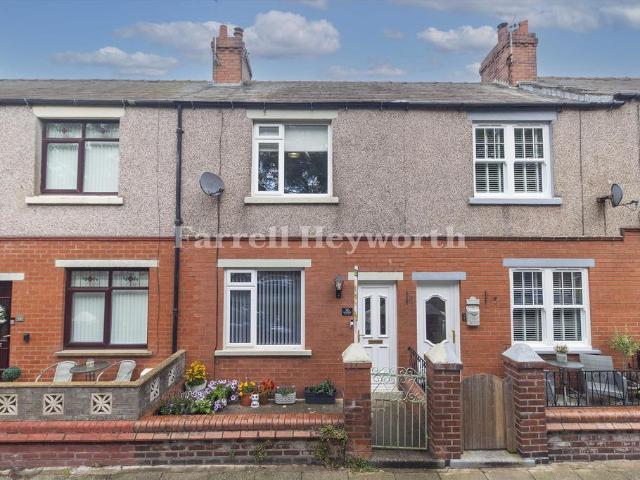 2 bedroom house for sale