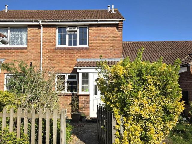 2 bedroom house for sale