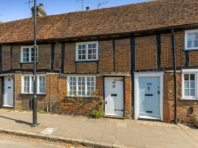 2 bedroom house for sale