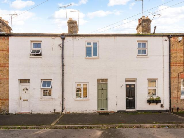 2 bedroom house for sale