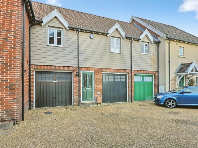 2 bedroom house for sale