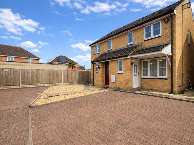 2 bedroom house for sale