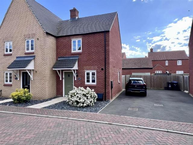 2 bedroom house for sale