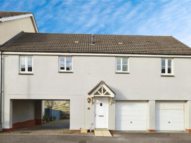 2 bedroom house for sale