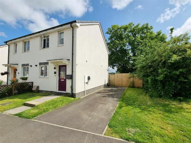2 bedroom house for sale