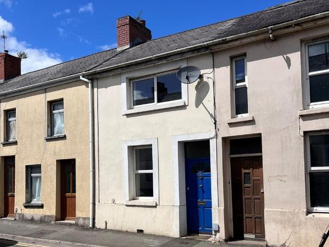 2 bedroom house for sale