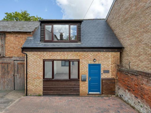 2 bedroom house for sale