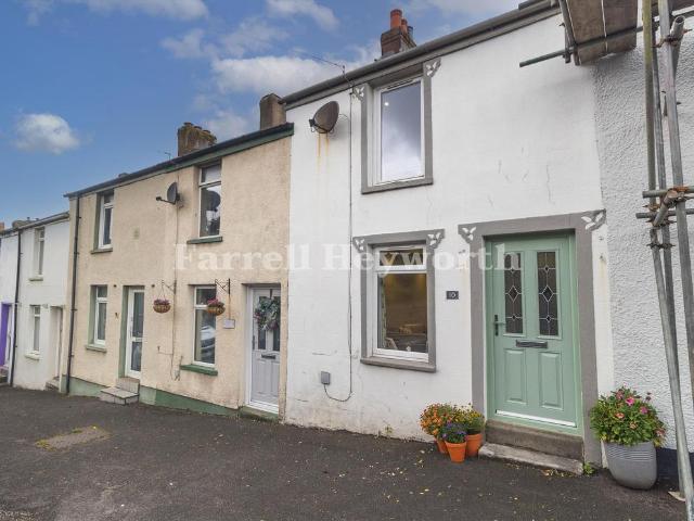 2 bedroom house for sale