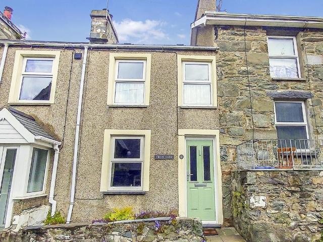 2 bedroom house for sale